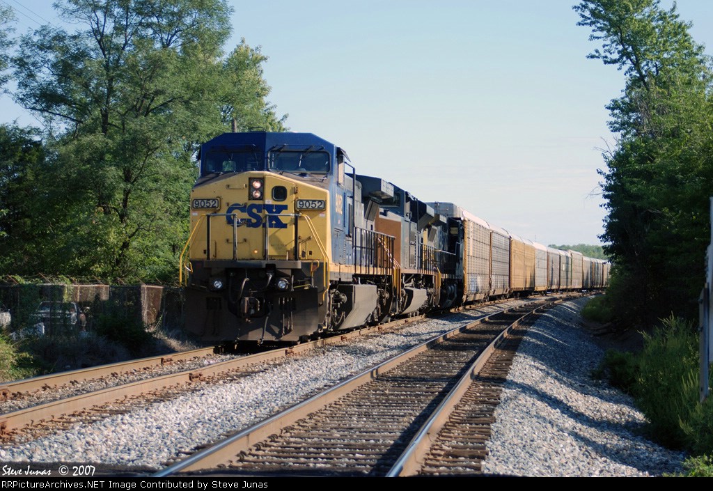 CSX 9052 Q201 Sits on the Morgantown siding